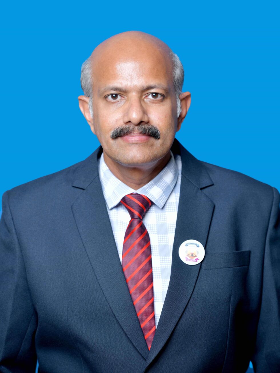 Senior Staff | Indian School Al Maabela